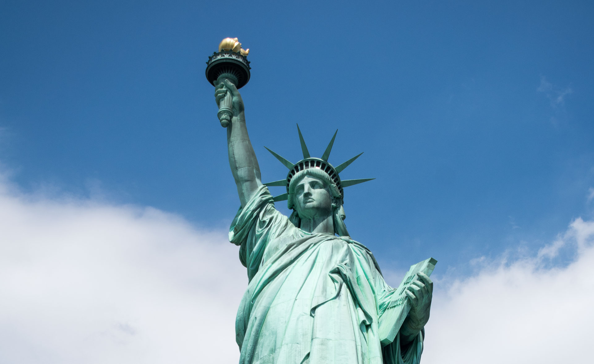 CITY & STREET – Andy Max